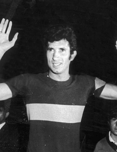 The Kamikaze Tactics of Antonio Rattín – Beyond The Last Man
