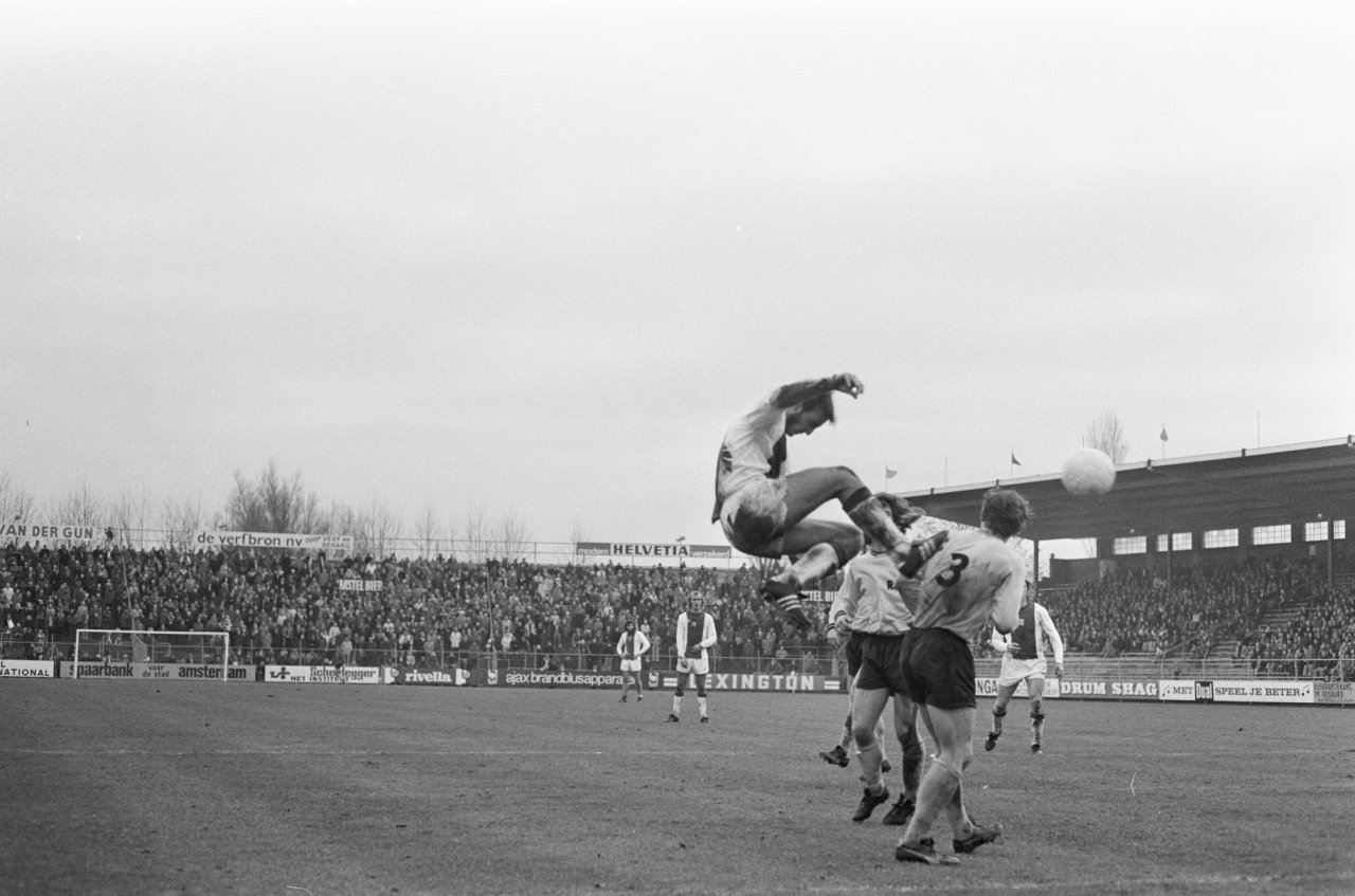 Johan Neeskens Vintage – Beyond The Last Man